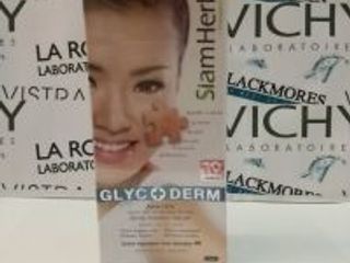 ขาย SiamHerbal Glycoderm 10 AHA ไกลโคเดริ์ม เซรั่ม 15ml